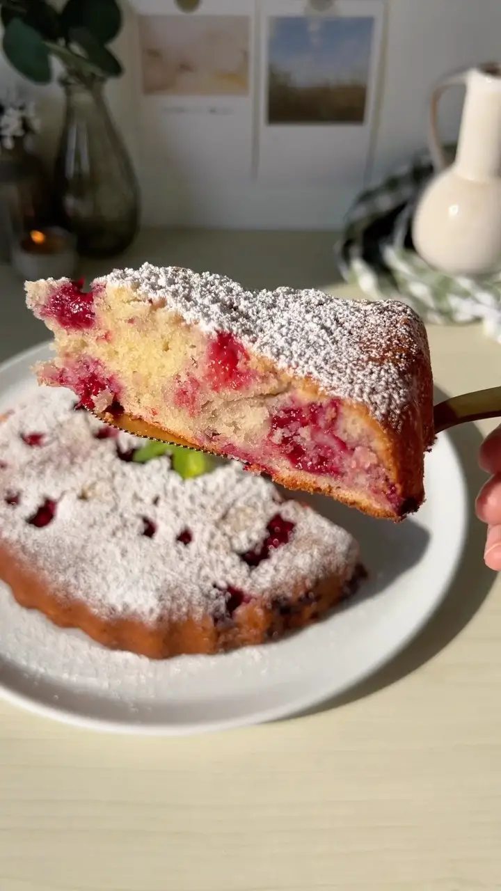 Raspberry cake - From 📌Pin To Plate🍰